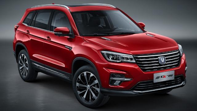 分秒车知道：长安CS75改款，内饰改更帅外观改更丑_凤凰网视频_凤凰网