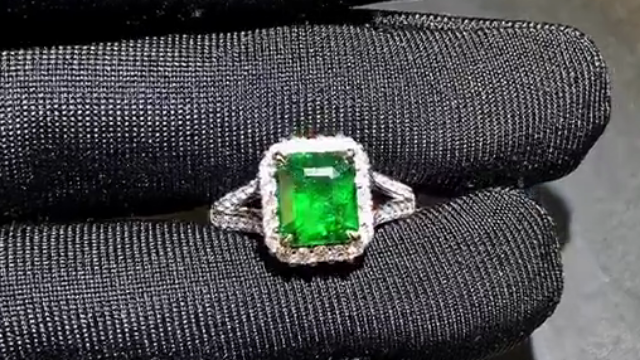 祖母绿戒指Z433，主石1.82ct，AIGS国际证书_凤凰网视频_凤凰网