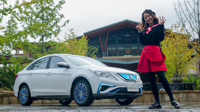 续航升级 内饰换新 试驾东风风行S50EV_凤凰网视频_凤凰网