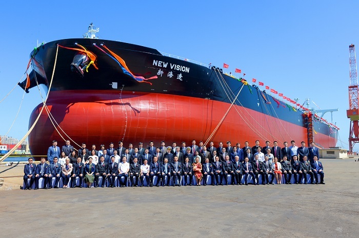 全球第二艘30.8万吨智能VLCC“新海遼”轮交付__凤凰网
