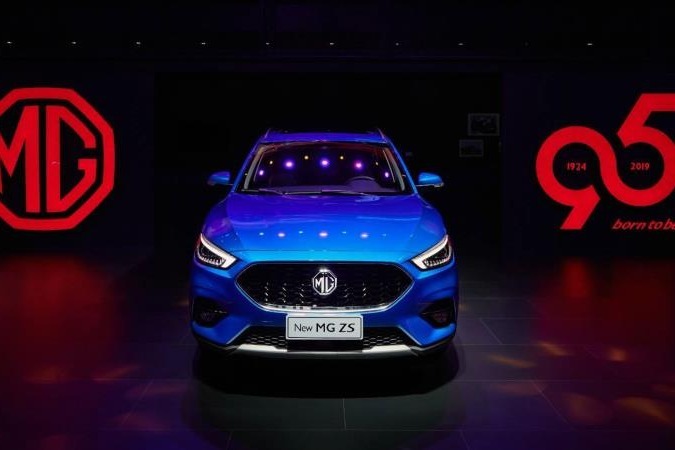 十万级小型SUV还带L2自动驾驶，名爵ZS新款7.98万起售_凤凰网视频_凤凰网