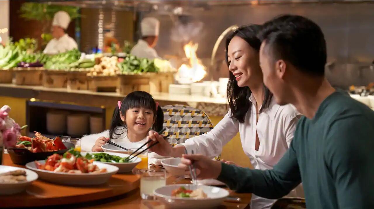 澳门新濠天地之mezza9自助餐餐厅推介2019__凤凰网