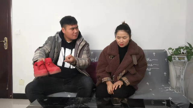 老公加班一夜未归,隔天发现床下有双陌生男鞋,媳妇这下遭殃了凤凰网视频凤凰网