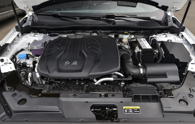 国产B级车的骄傲，红旗H5价格没有优惠，销量却非常坚挺！_凤凰网汽车_凤凰网