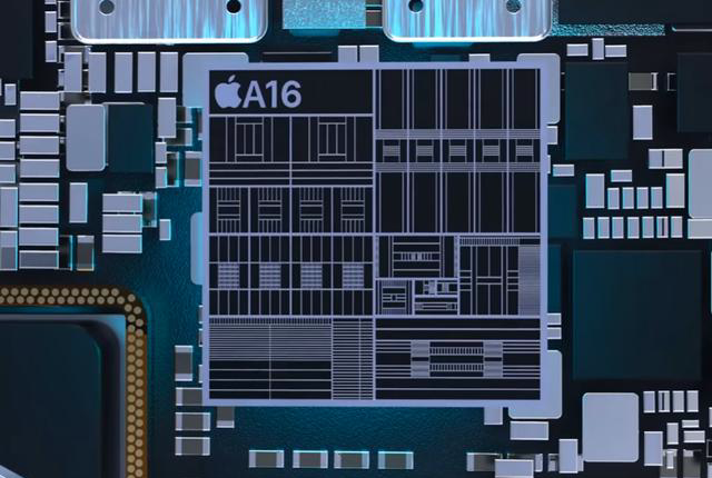 国产手机还在压制功耗，苹果早已突破极限，库克这一次不装了__凤凰网