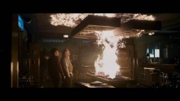 胆小慎入！这部电影贡献了最美女尸(图)-凤凰新闻