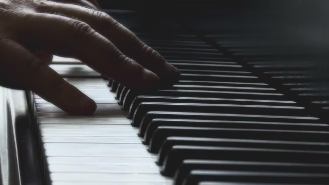 钢琴版：巴赫《C大调前奏曲第一号》_凤凰网视频_凤凰网