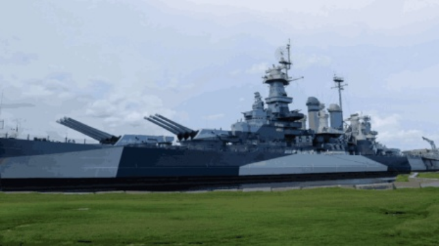 美国看日本退出海军条约于是也不遵守，研发出406mm主炮战舰_凤凰网视频_凤凰网