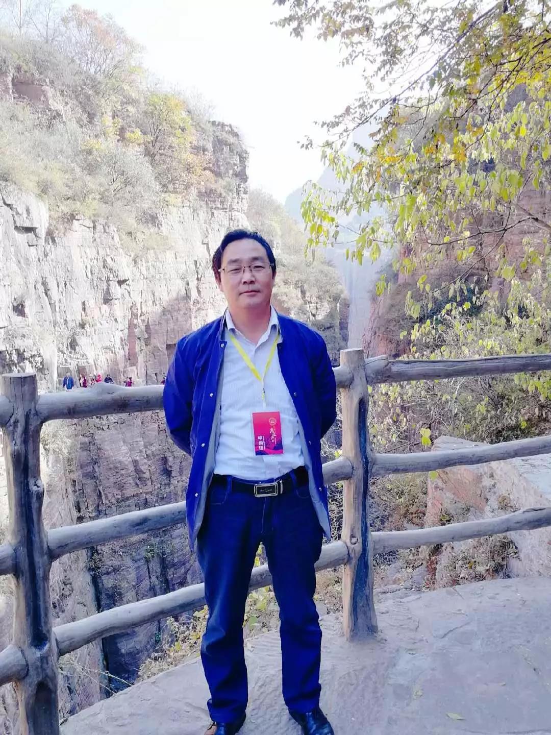 【第六届“丝路陇原风 翰墨书画情”悦心国际书画周】艺术家风采系列之十一（梁永祥、张亚晓、廉杰）__凤凰网