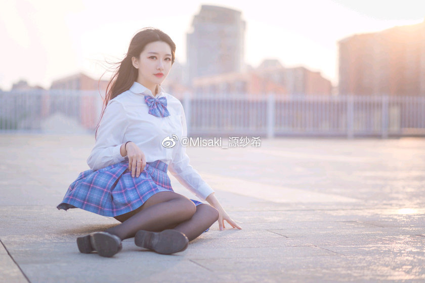 JKCosplay仙女小姐姐黑丝JK制服cos欣赏__凤凰网