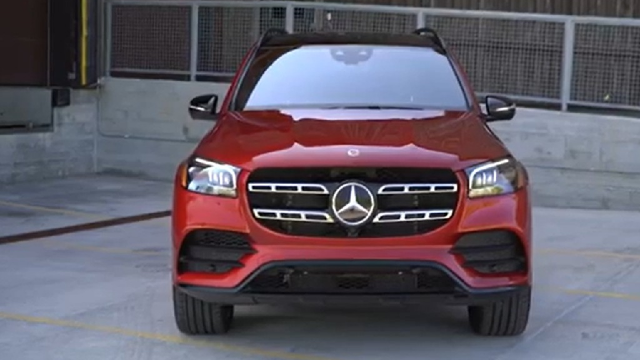 2020奔驰GLS 580 V8混动实拍！_凤凰网视频_凤凰网