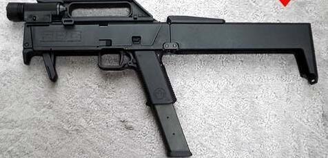 小巧的FMG9折叠冲锋枪__凤凰网