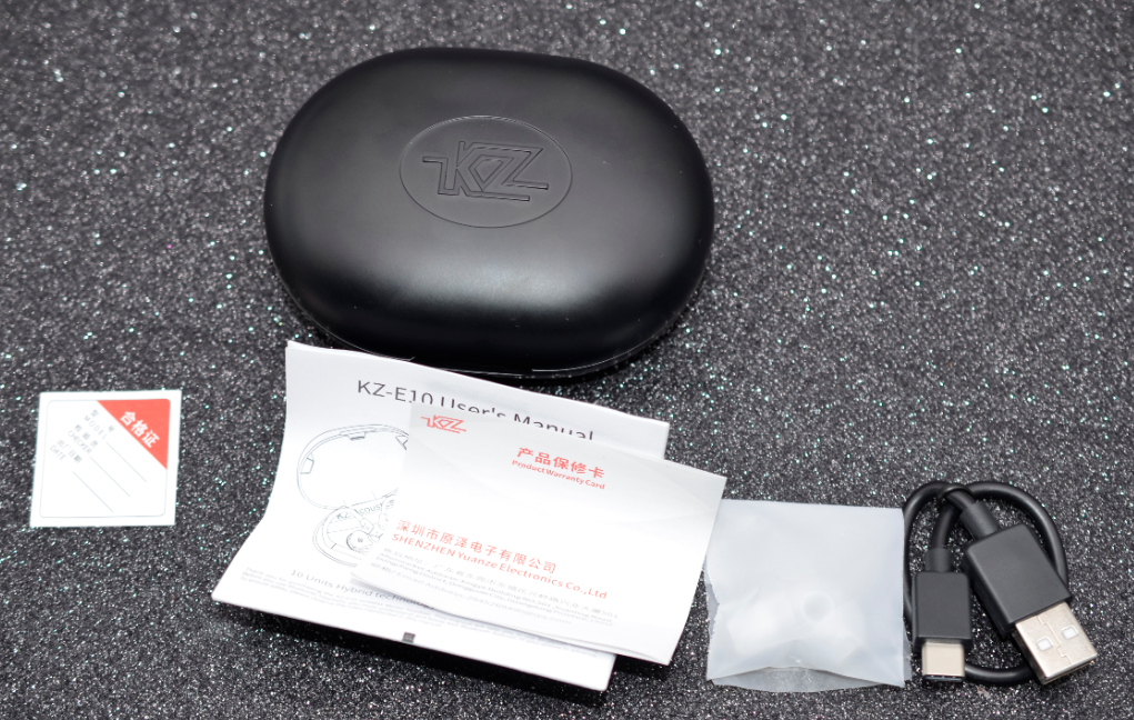 单侧一圈四铁的E10注定是非入门级玩物！KZ真无线蓝牙耳机E10首测__凤凰网