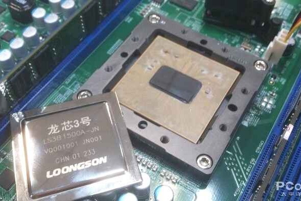 国产CPU威武！龙芯史上最强处理器官宣_凤凰网