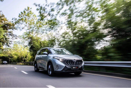 逆袭有干货！海马汽车祭出大招，国内国外双开花指日可待！__凤凰网