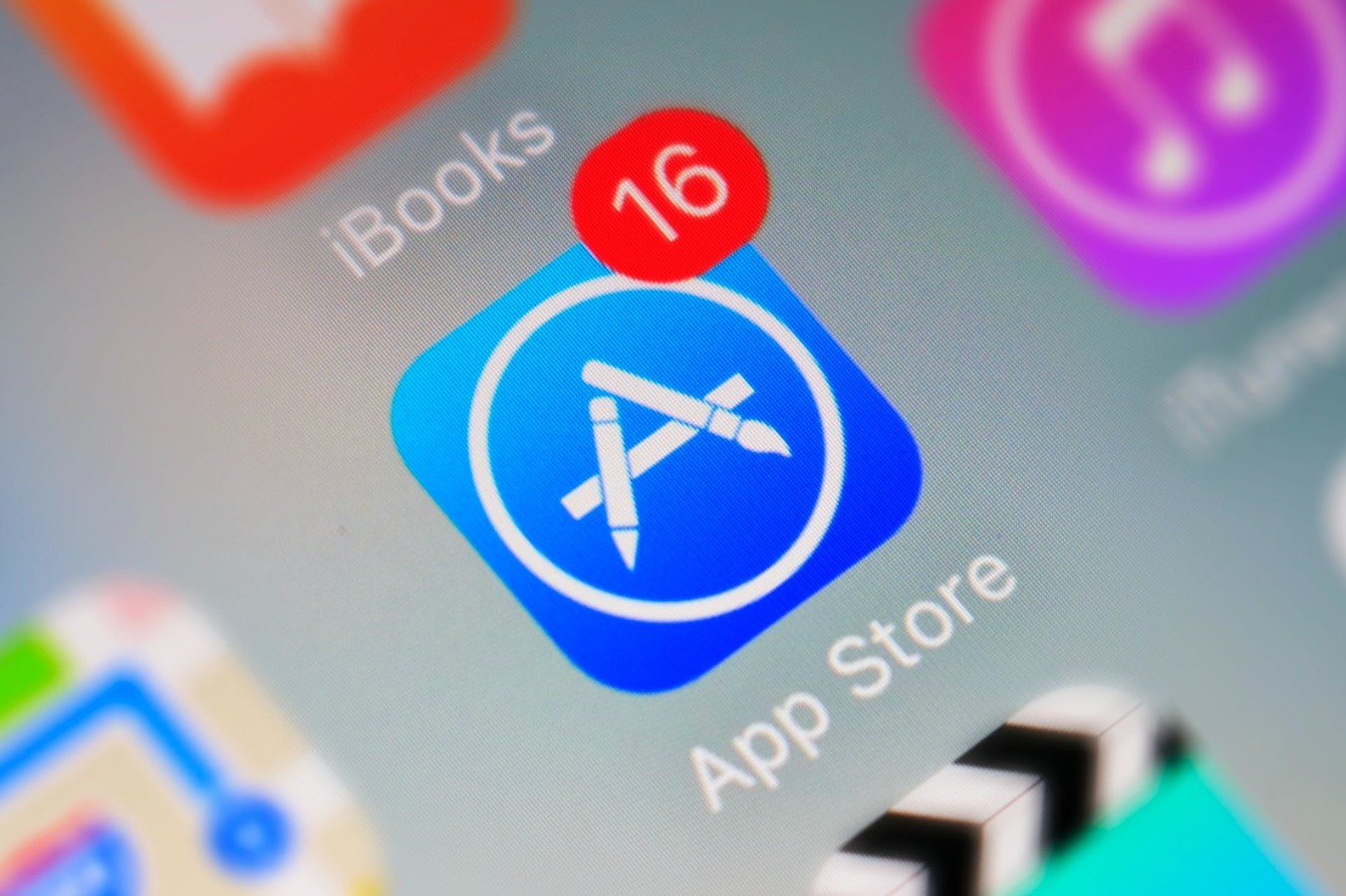 2019年全球App Store交易额达5190亿美元，中国用户贡献2460亿_凤凰网视频_凤凰网