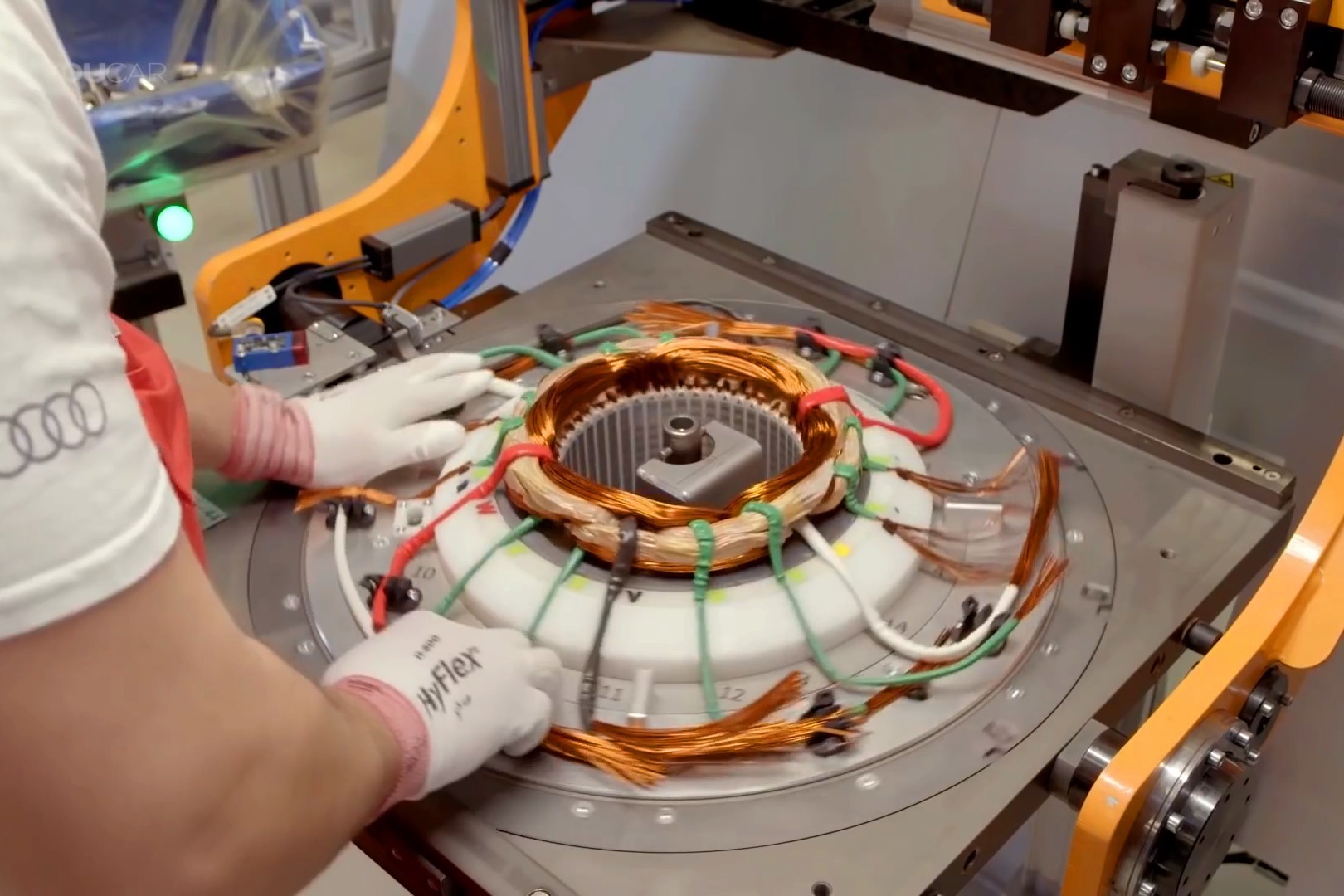 工厂实拍，奥迪电机装配生产过程，真是长见识了_凤凰网视频_凤凰网