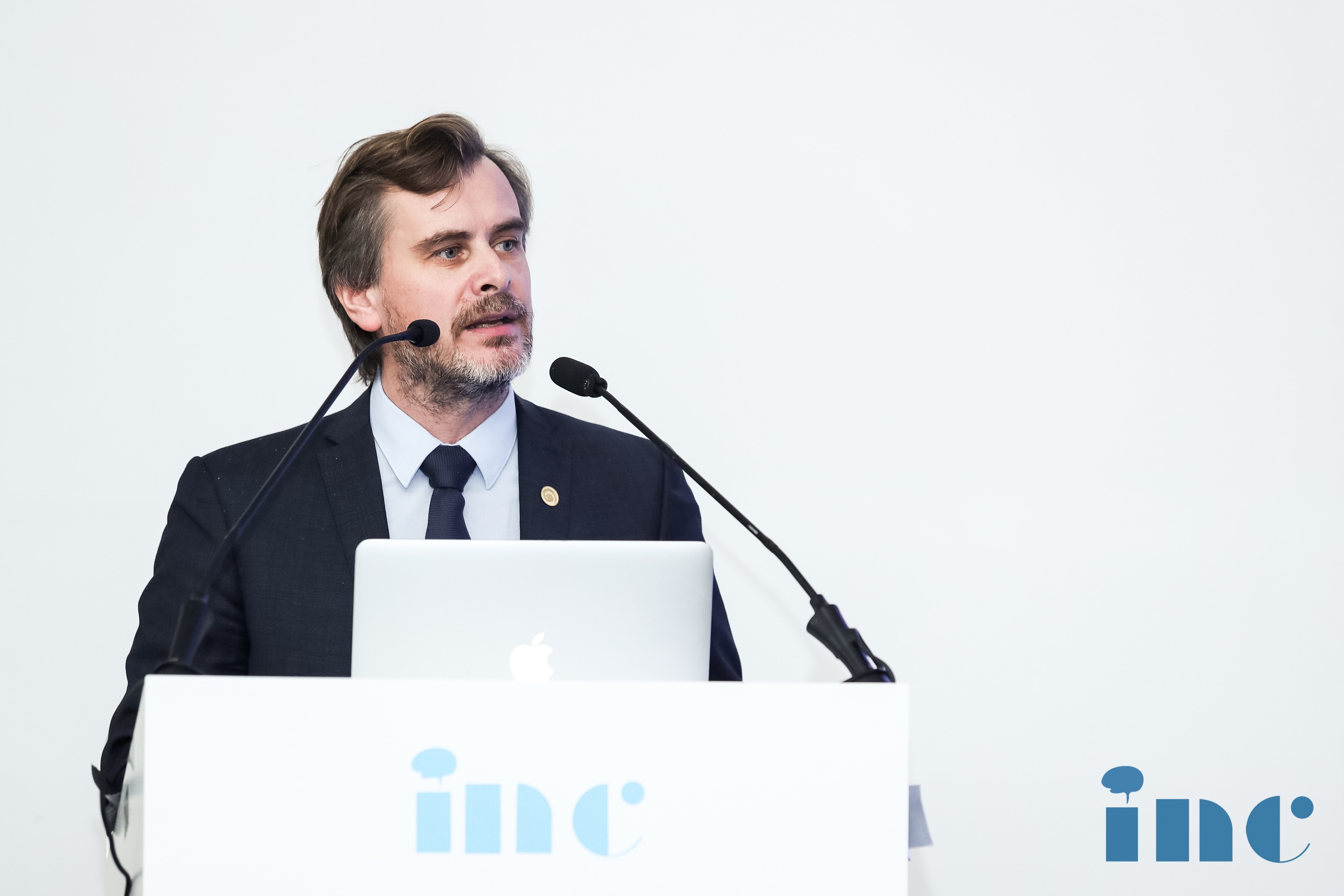 INC国际脑瘤世界神经内镜手术大师法国Sebastien Froelich教授集锦_凤凰网视频_凤凰网