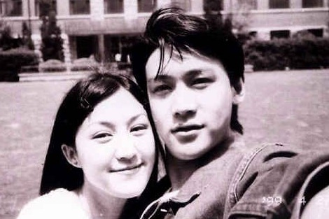 她曾是演技一流的当红女星，却甘愿嫁影帝后息影，当起了全职主妇_凤凰网