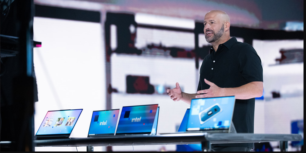 英特尔Gregory Bryant：创造改变世界的技术正是英特尔的使命__凤凰网