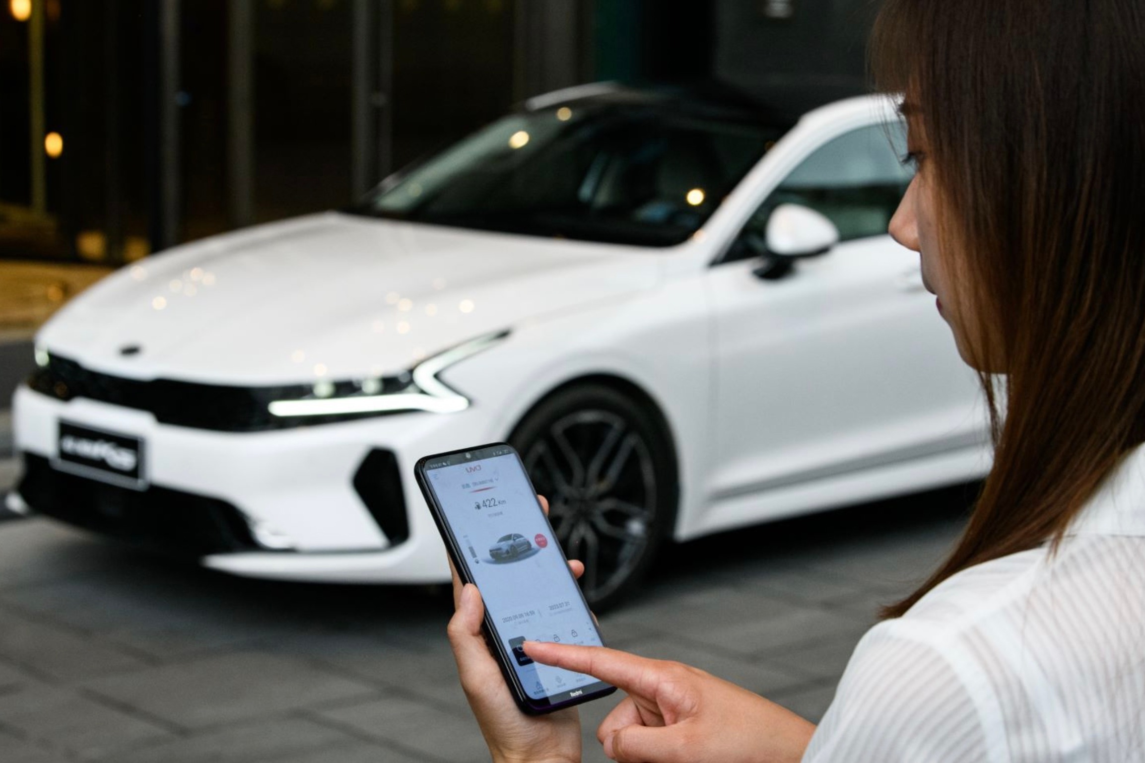 手机控制汽车？起亚K5凯酷的UVO功能都能干啥？_凤凰网视频_凤凰网