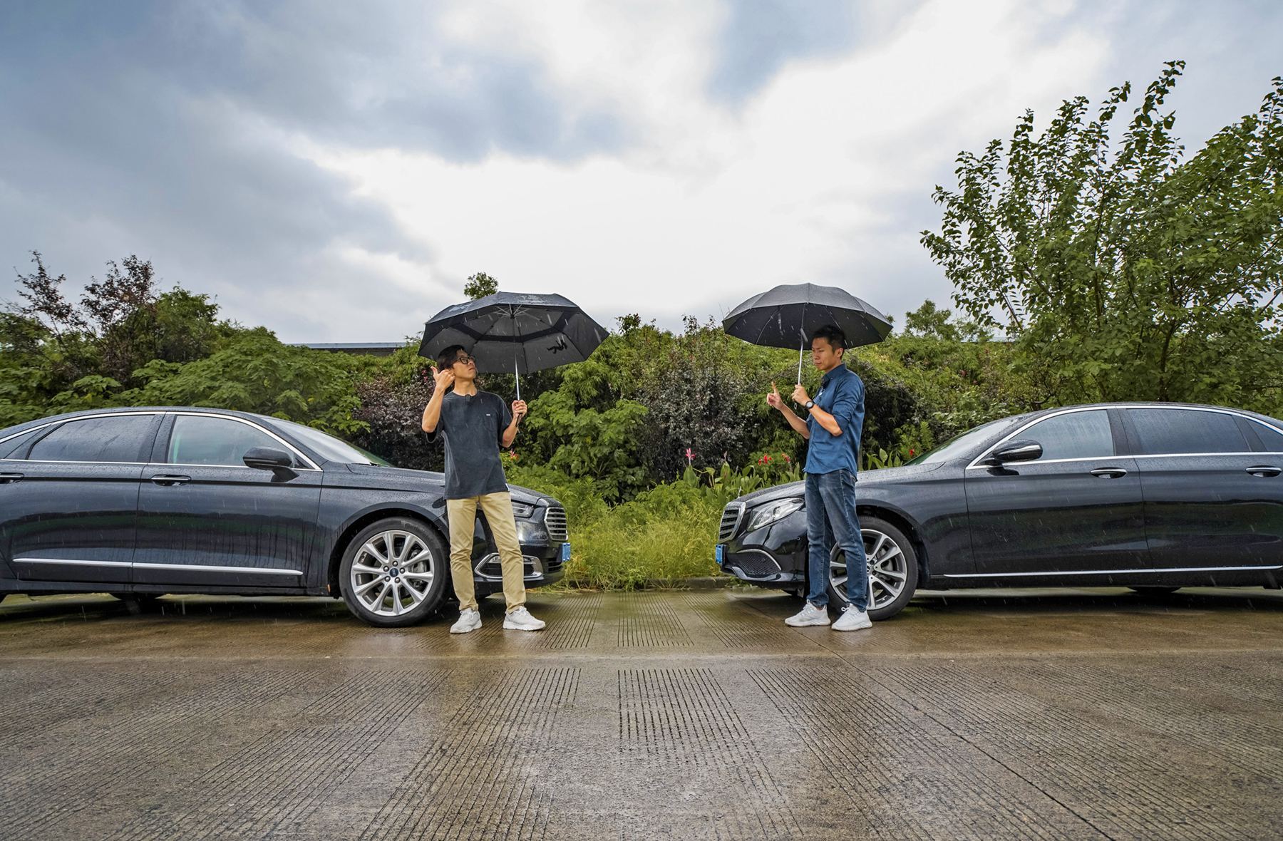 《铁秀》1.5T的E级也许不太行，但2.7T的金牛座是真的惨_凤凰网汽车_凤凰网