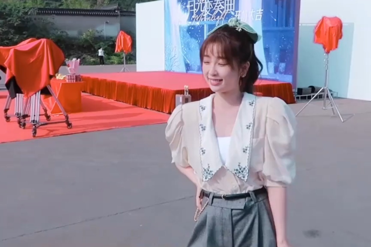 THE9虞书欣开机vlog：抵达现场、元气少女初礼_凤凰网视频_凤凰网