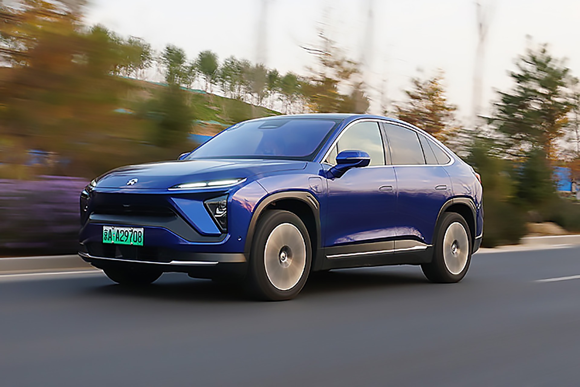 跑得快，也能跑得远，试驾电动轿跑SUV蔚来EC6_凤凰网视频_凤凰网