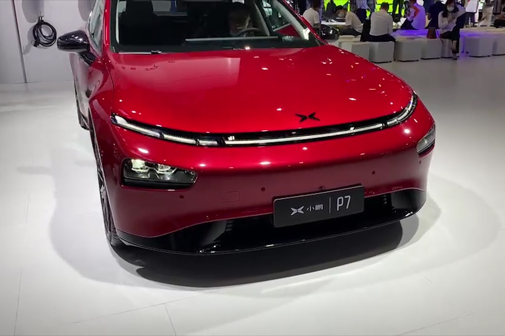 有轿车也有SUV，小鹏P7、G3i携手亮相丨2020广州车展_凤凰网视频_凤凰网