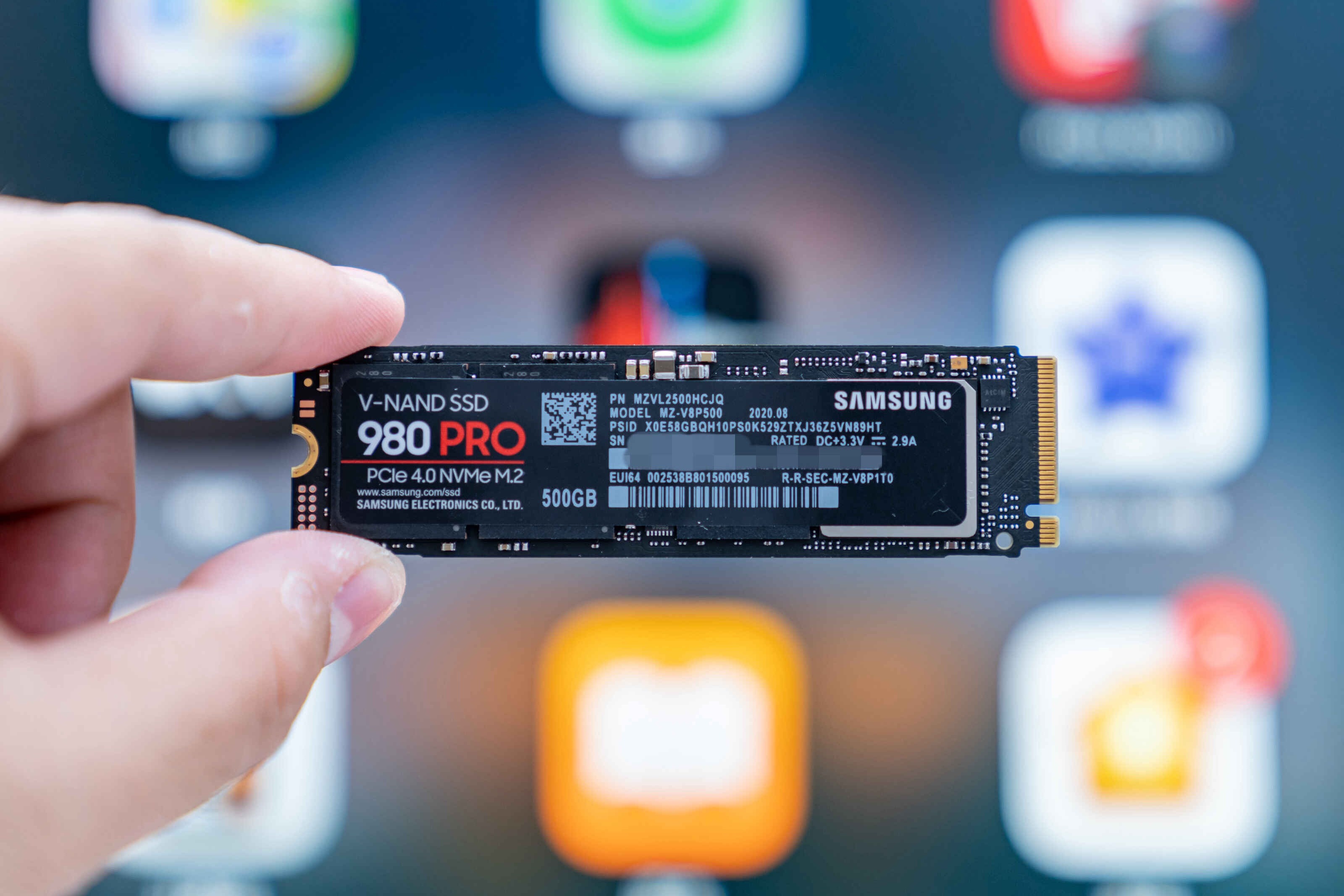读7GB/s、写5GB/s的三星 SSD 980 PRO 评测_凤凰网