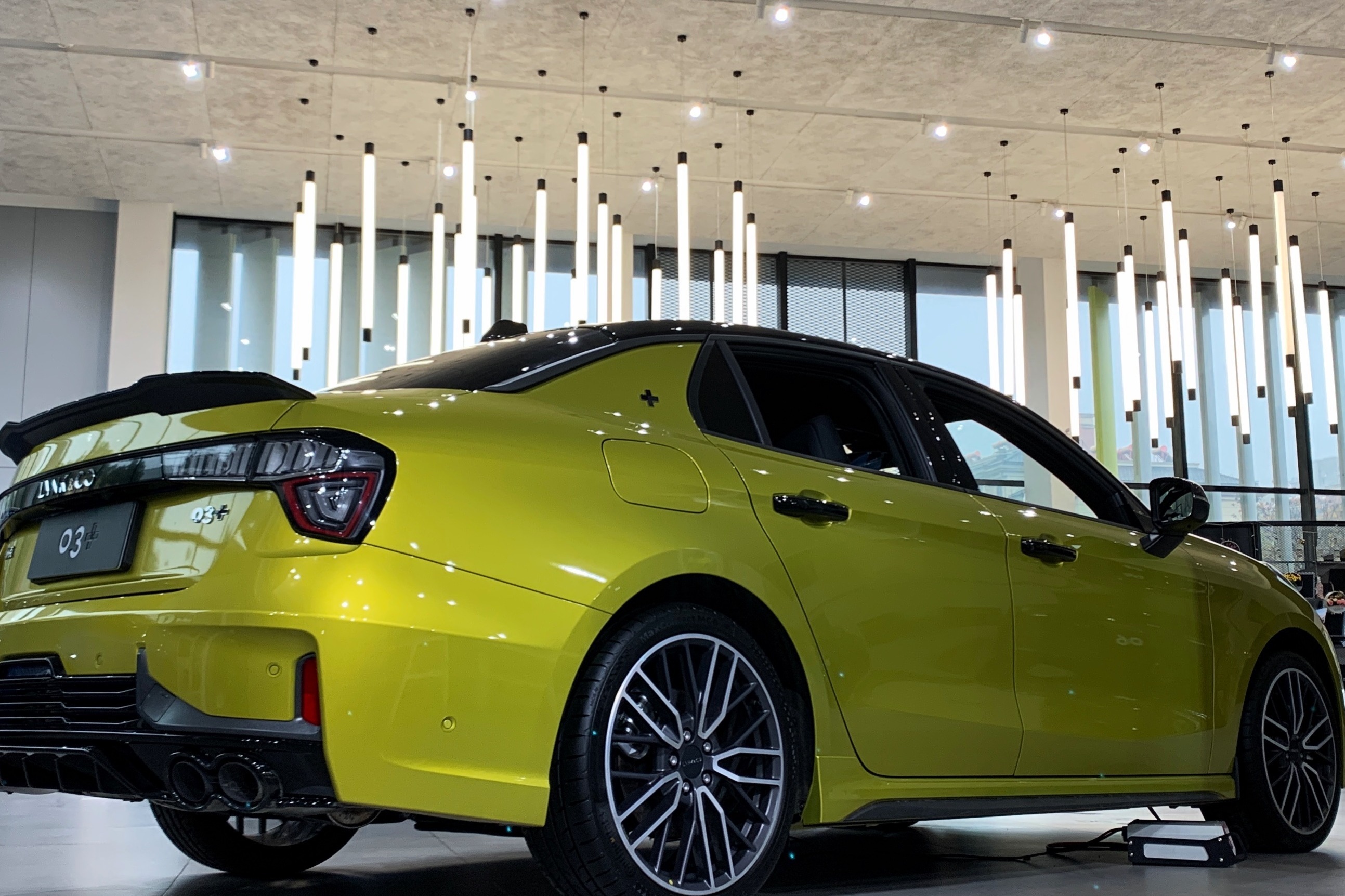 二十万性能钢炮、高尔夫GTI、凯迪拉克CT4、领克03+怎么选？_凤凰网视频_凤凰网