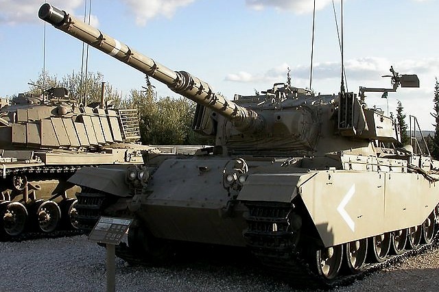 线膛炮中的优秀代表：英国L7型105毫米线膛炮！_凤凰网