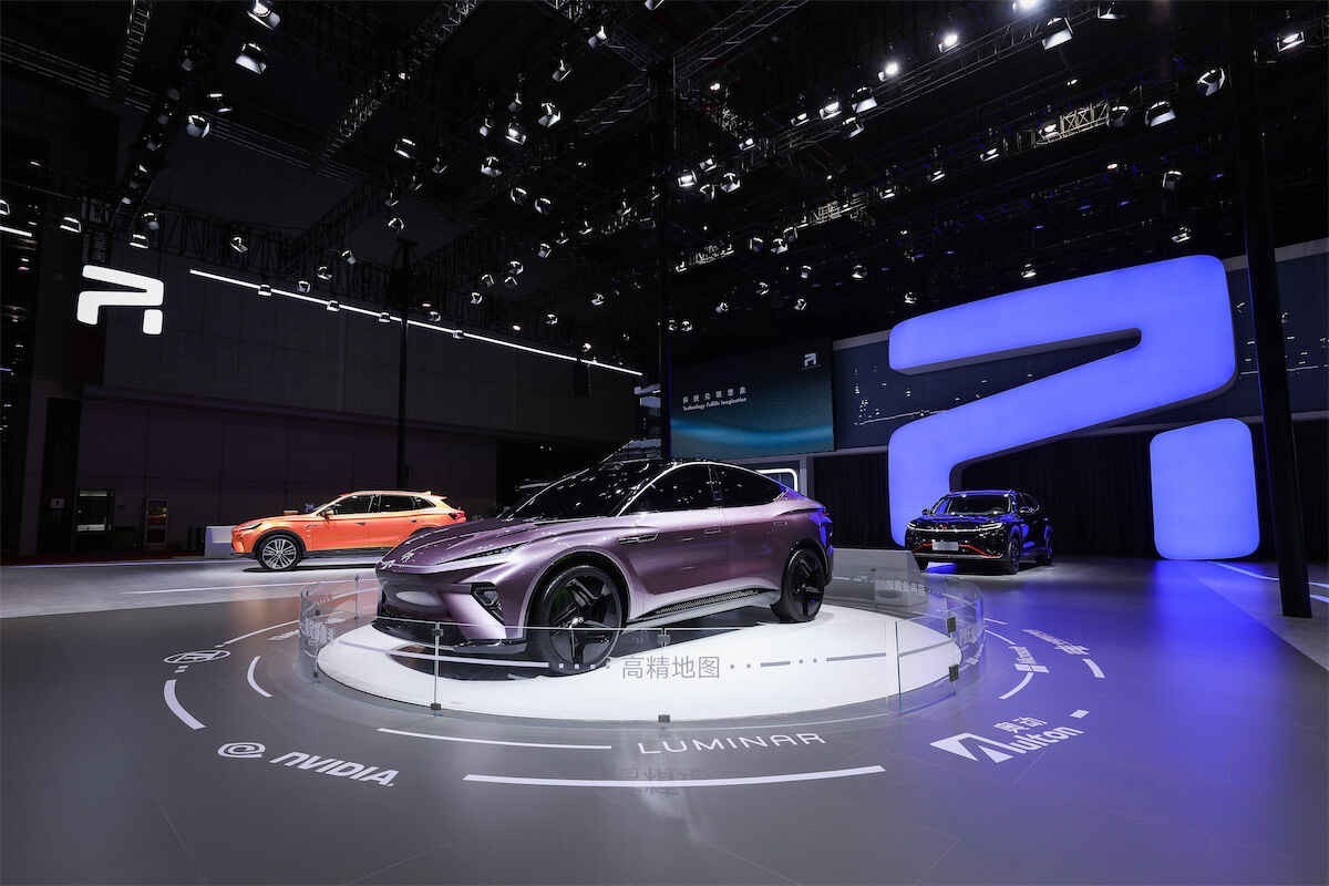 设计、科技作笔，R汽车首款跨界SUV ES33勾勒未来_凤凰网