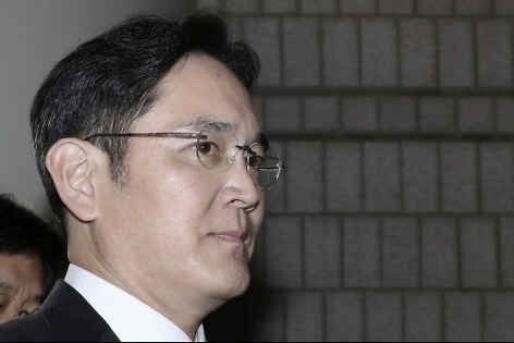 美国摇旗助威，韩国4大财阀施压文在寅放人：财团坐大有多可怕？_凤凰网