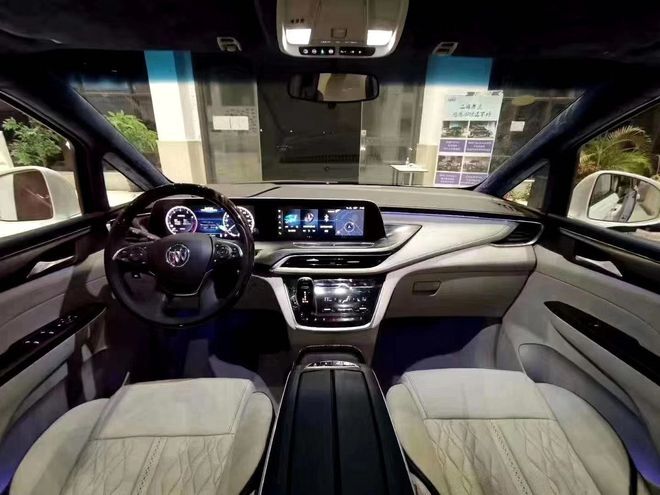 GL8有哪些改装方案 推荐最新刊改装案例__凤凰网