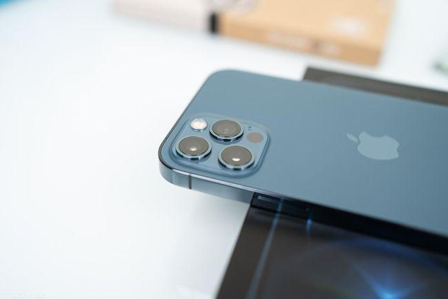 性能强，拍照好的手机。我觉得符合要求的无非以下几款_凤凰网