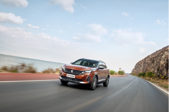 不只是速度与激情，还有风和自由，全新4008的弯道驾控内涵_凤凰网