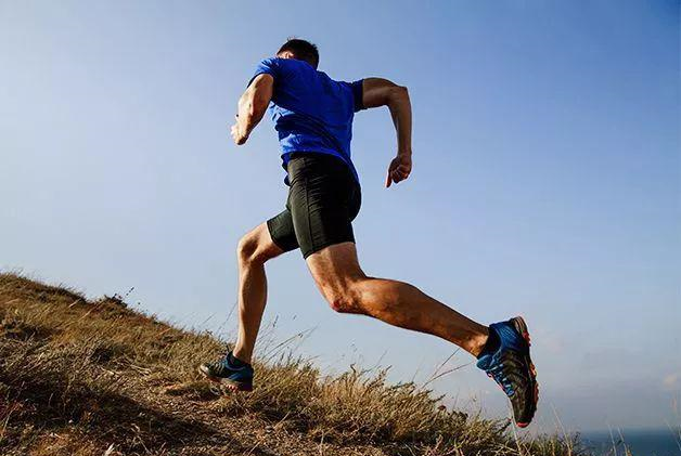 跑步时注意这5点，或能让你越跑越轻松，让跑步成为享受__凤凰网