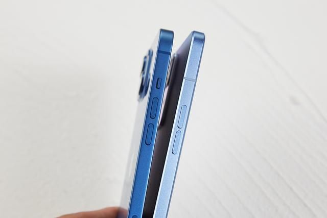 OPPO Reno7对比iPhone 13，谁才是直屏直边标杆设计？__凤凰网