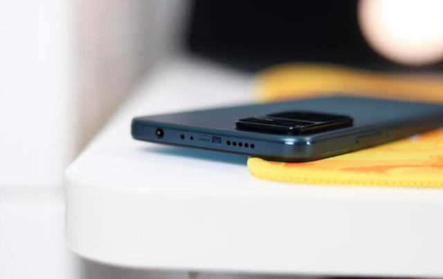 大储存更流畅，四款256G大容量机型推荐，价格都在一千五左右__凤凰网