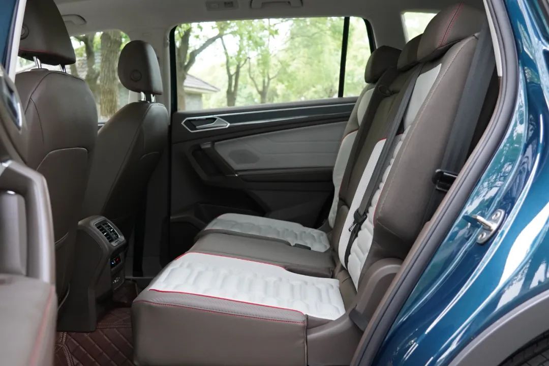 高颜值还有高IQ？新途观L，一个被颜值“耽误”的实力派！_凤凰网汽车_凤凰网