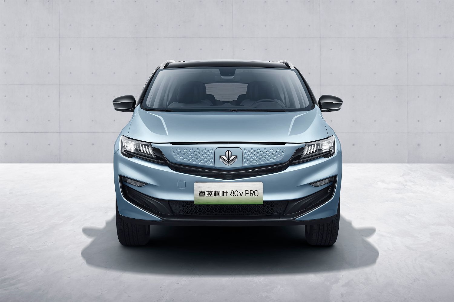 定位“可充可换纯电6座MPV” 睿蓝枫叶80v PRO发布外观、内饰官图__凤凰网