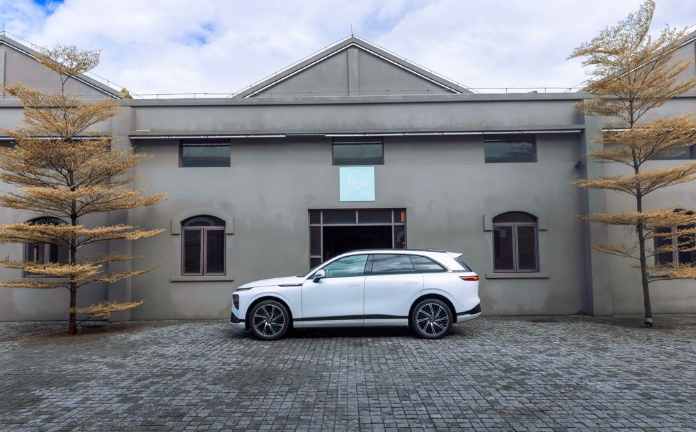 问界M5 EV和小鹏G9，你被谁的智能座舱“秀”到了？__凤凰网