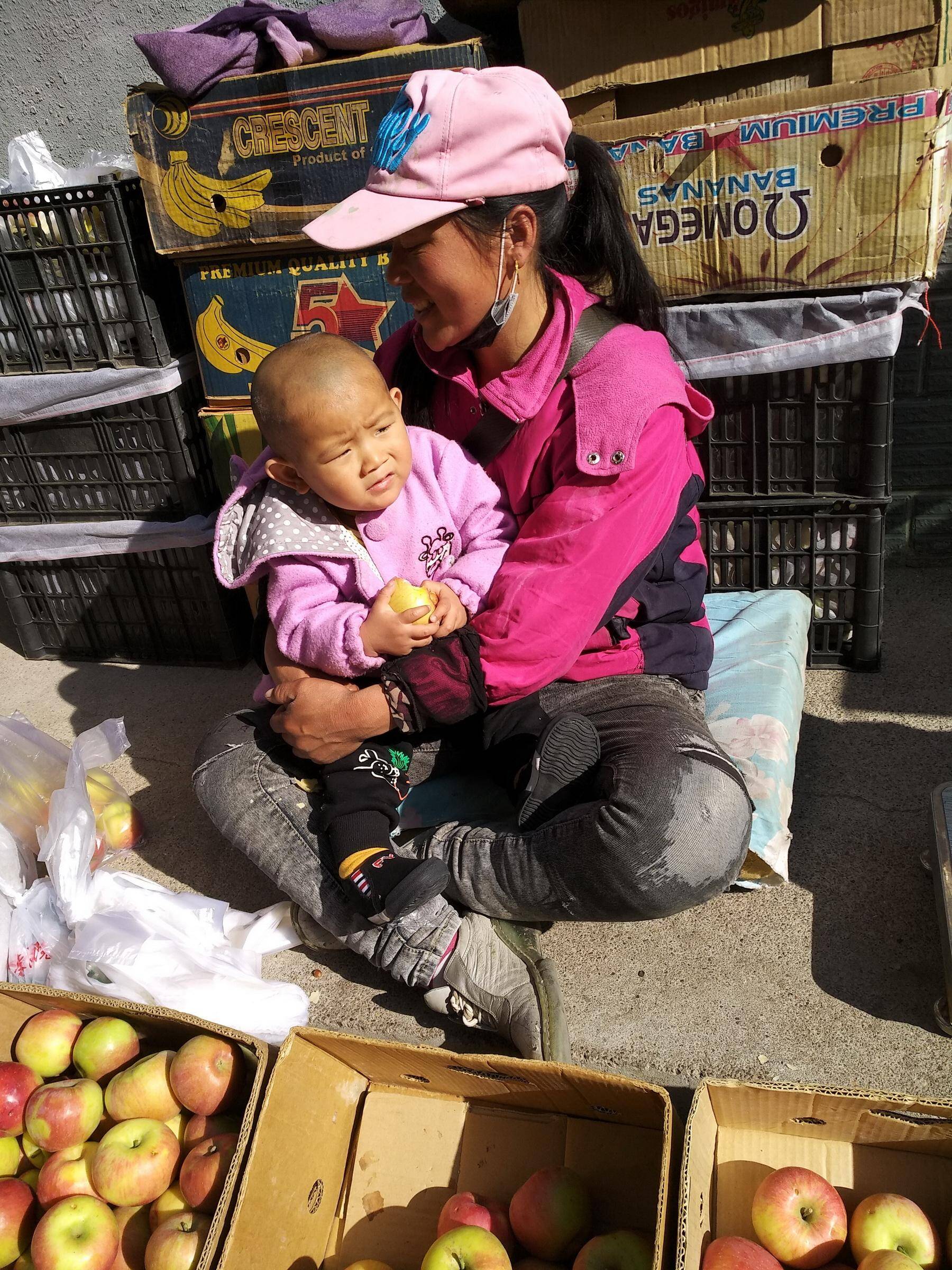 陪读妈妈付出的艰辛努力 孩子你收藏下这些照片吧手机凤凰网