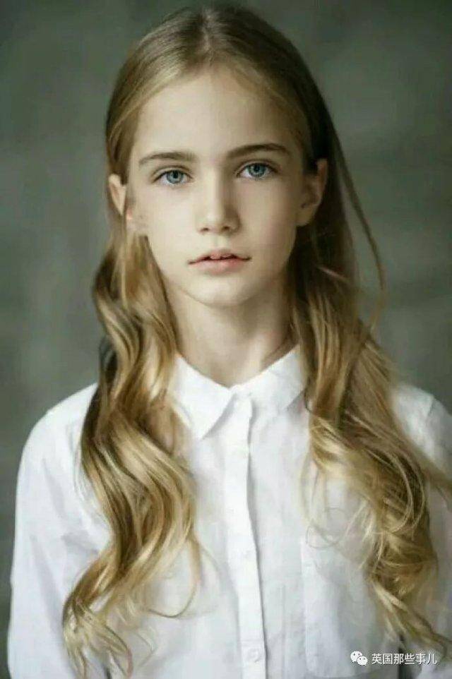 “世界最美”俄罗斯萝莉爆红网络 一秒带你穿越冰雪奇缘_手机凤凰网