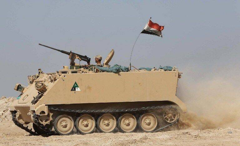 伊军激战IS：中国107火箭炮与美制M113协同作战_手机凤凰网