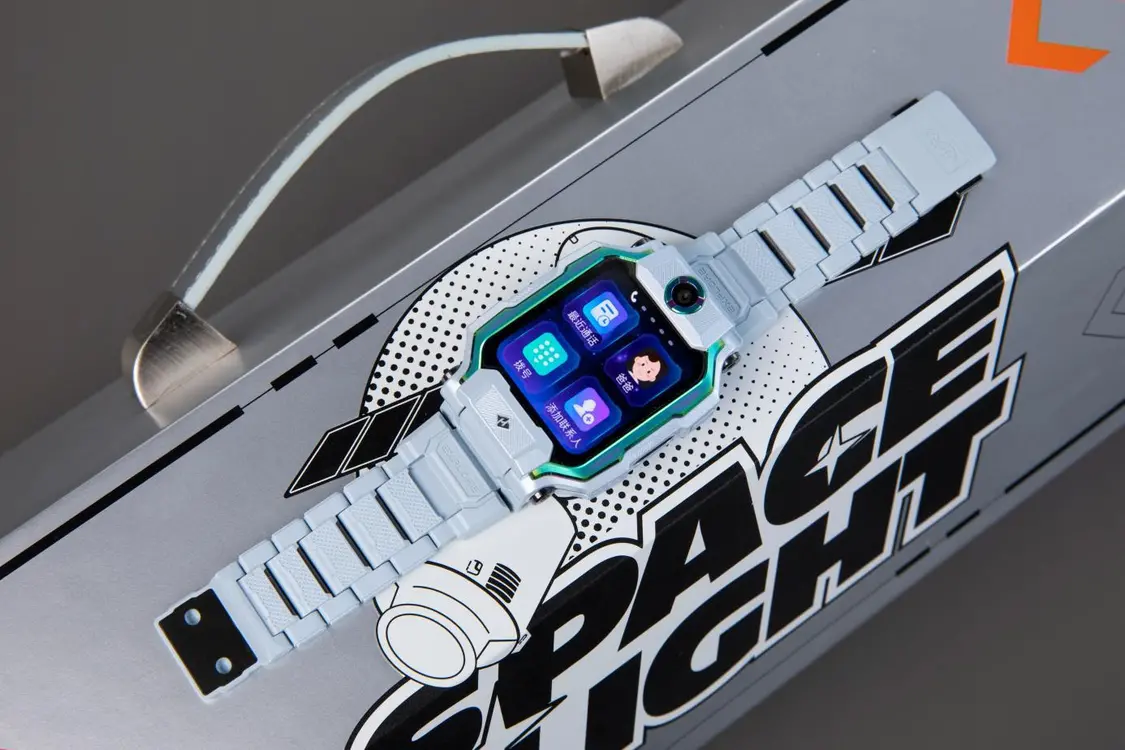 小天才旗舰Z9航天定制款正式上市，为孩子的太空梦助力- DoNews