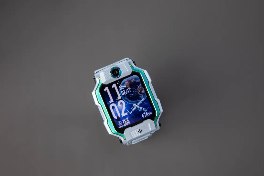 小天才旗舰Z9航天定制款正式上市，为孩子的太空梦助力- DoNews