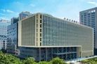 【网通社快报】岚图追光S实车曝光：明黄色涂装配激光雷达，提供后驱与四驱版本_凤凰网汽车_凤凰网