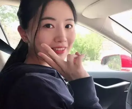 索要千万逼死丈夫的她竟是外围女:性交易记录曝光 八阕